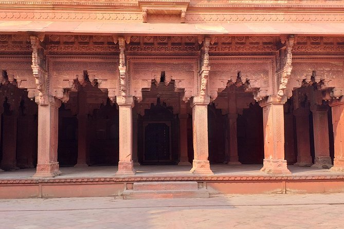 Taj Mahal,Agra fort and Baby Taj tour from Delhi by Express train - What Reviewers Are Saying