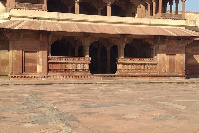 Taj Mahal,Agra Fort and Fatehpur Sikri Tour from Delhi by Train - Return Journey: The Long Day Wraps Up