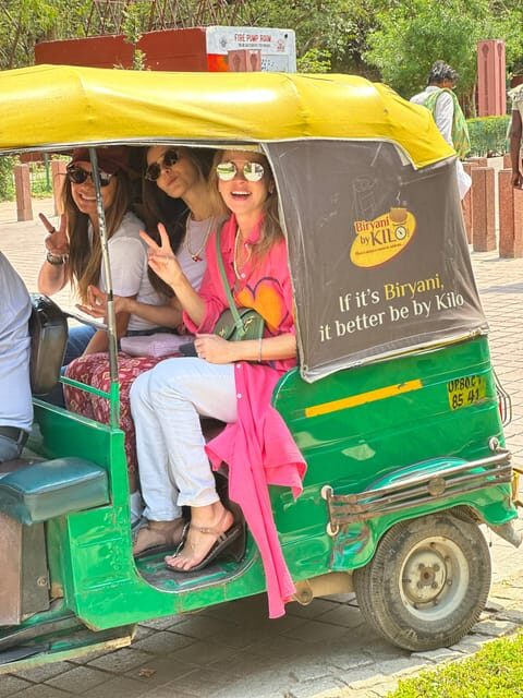 Taj Tuk tuk tour with skip the line - Value and Practicality
