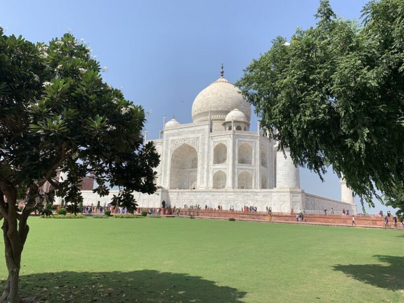 Tajmahal With Mausoleum Skip The Line Ticket With Guide - Key Points