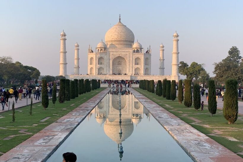 Tajmahal With Mausoleum Skip The Line Ticket With Guide - A Detailed Look at the Experience