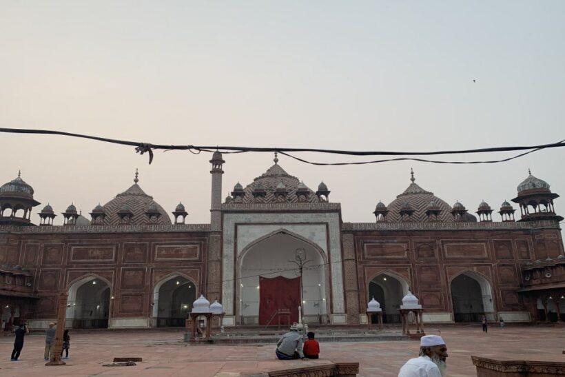 Tajmahal With Mausoleum Skip The Line Ticket With Guide - Who Is This Tour Best For?