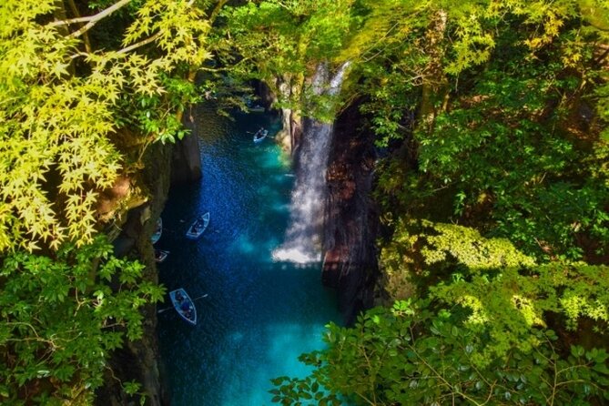 Takachiho Gorge Miyazaki Day Private Tour From Fukuoka - Meeting and Pickup