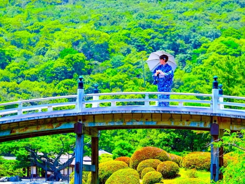 Takamatsu: Don a kimono and take a stroll in Ritsurin Park - The Sum Up