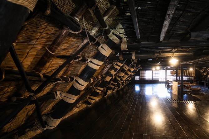 Takayama and Shirakawago/Photoshoot by Professional Photographer - Booking and Additional Information