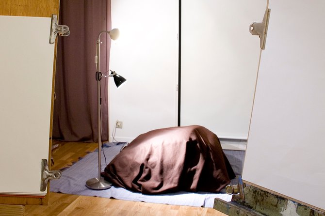 Take off Your Clothes and Let Yourself Be Drawn! - The Art of Expression: Discussing Preferences