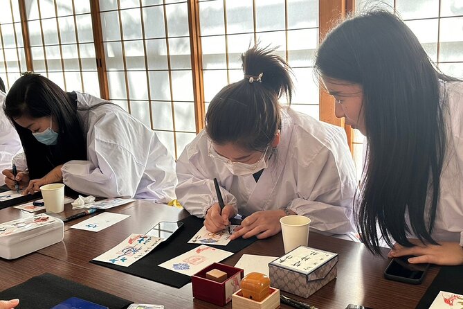 Take Shrine Activity With Lunch - Health and Accessibility Considerations