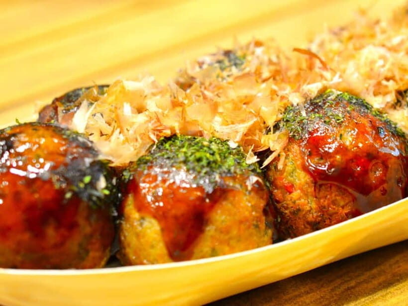 Takoyaki cooking experience in Kabukicho, Shinjuku - Key Points