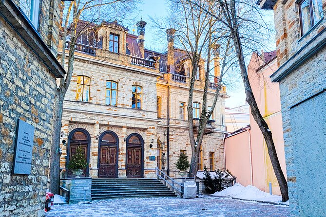 Tales of Old Tallinn 2-hour Walking Tour - Highlights and Must-See Attractions on the Route