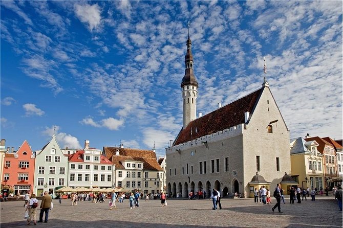 Tallinn Shore Excursion: Tallinn Sightseeing Tour by Coach and Foot - Tour Reviews and Feedback