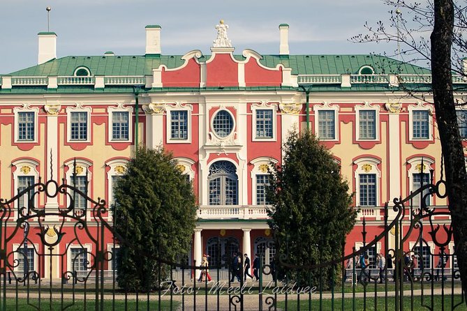 Tallinn Top Attractions and Viimsi Open Air Museum - Tallinns Soviet-era TV Tower