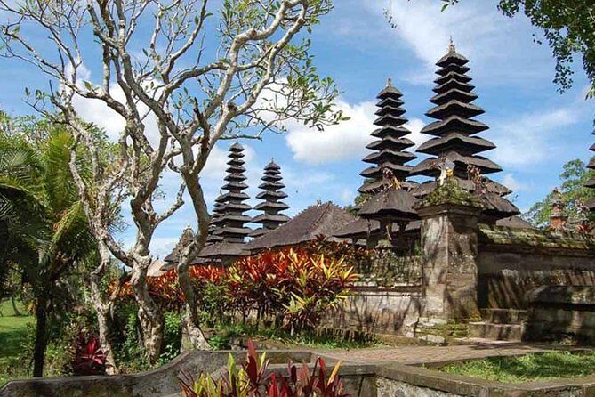 Taman Ayun and Tanah Lot Temple Tour - Transportation and Comfort