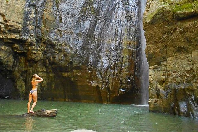 Tamanique Waterfalls Tour From Surf City - Tour Overview