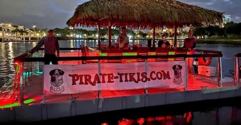 Tampa: Hillsborough River Evening Boat Tour Up to 13 people - Who Will Love This Tour?