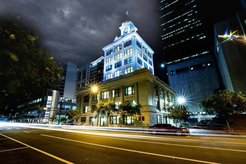 Tampa Terrors: Spirits & Spirits Haunted Pub Crawl - What To Expect from the Tour Experience