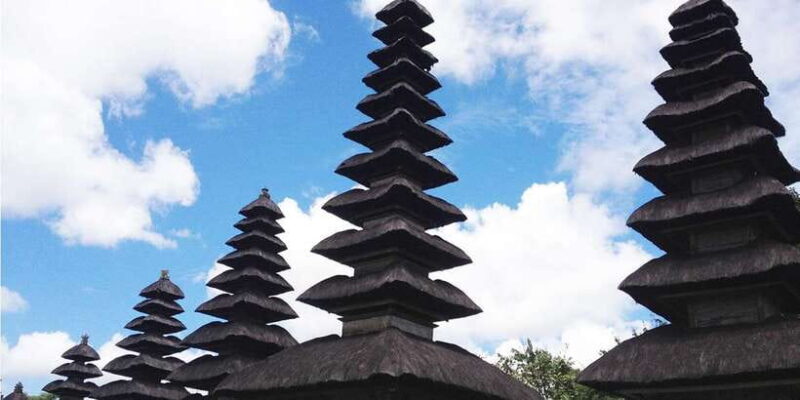 Tanah Lot : Lovely Sunset & Taman Ayun Temple / Private tour - Exploring the Bali Temples: An In-Depth Look