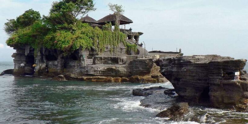 Tanah Lot Temple with Ubud Tour and Watching The Kecak Dance - Who Will Love This Tour?