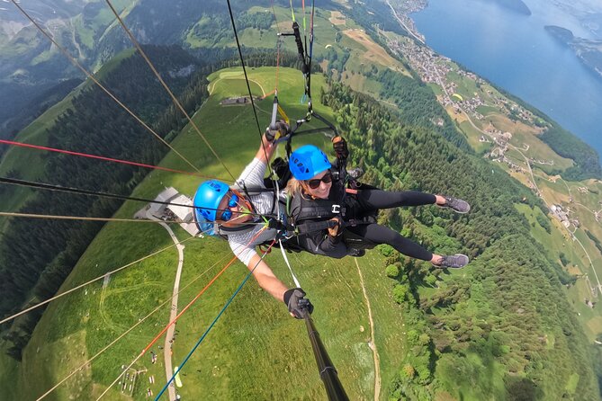 Tandem Paragliding Flight in the Lucerne Region - Professional Paragliding Instructor and Guidance