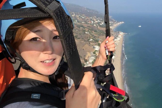 Tandem Paragliding flight with instructor in Malibu - The Experience: What You Can Expect