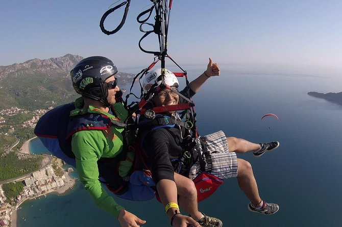 Tandem Paragliding in Budva - Personalized Private Flight Experience