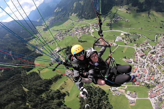 Tandem Paragliding in Neustift - Accessibility and Health Considerations