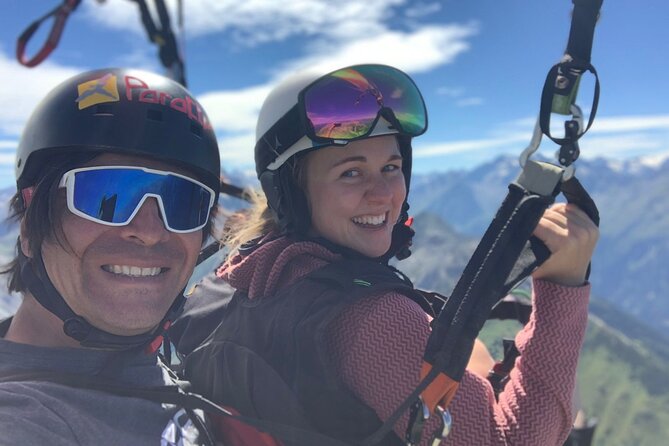 Tandem Paragliding in Neustift - Tips for First-Time Paragliders