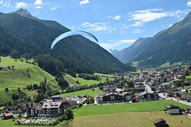 Tandem paragliding in the Stubai Valley near Innsbruck - FAQ