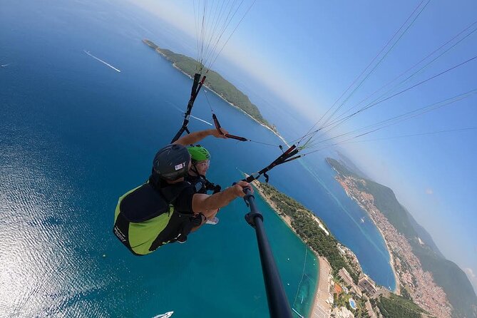 Tandem paragliding tour in Budva Montenegro - Key Points