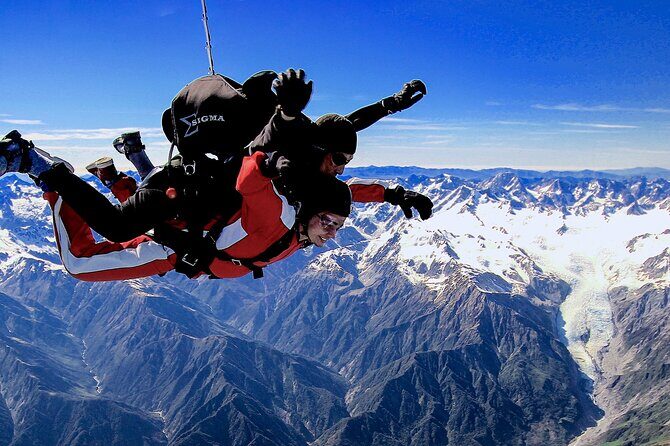 Tandem Skydive 10,000ft from Franz Josef - Key Points