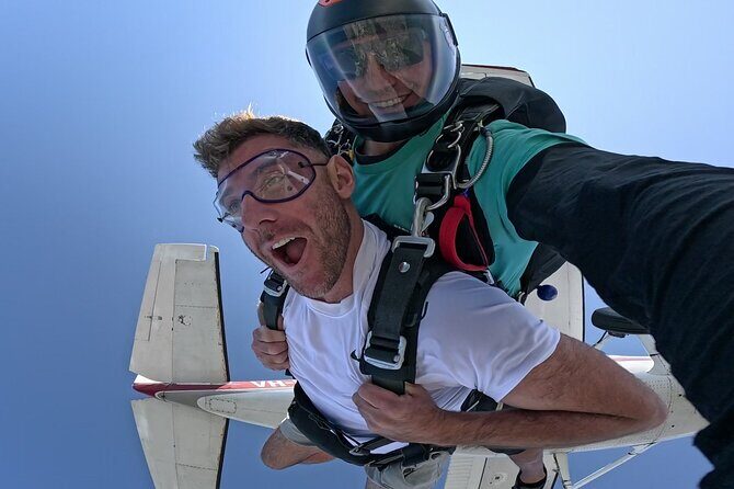 Tandem Skydive Shellharbour Beach 15,000ft - FAQ