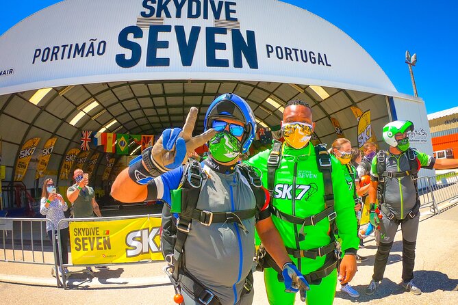 Tandem Skydiving — 30 Min From Albufeira - About Tandem Skydiving in Algarve