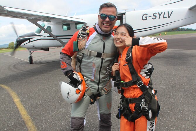 Tandem Skydiving in Prague - Tandem Jump With Transfers! - What to Expect During the Tandem Jump