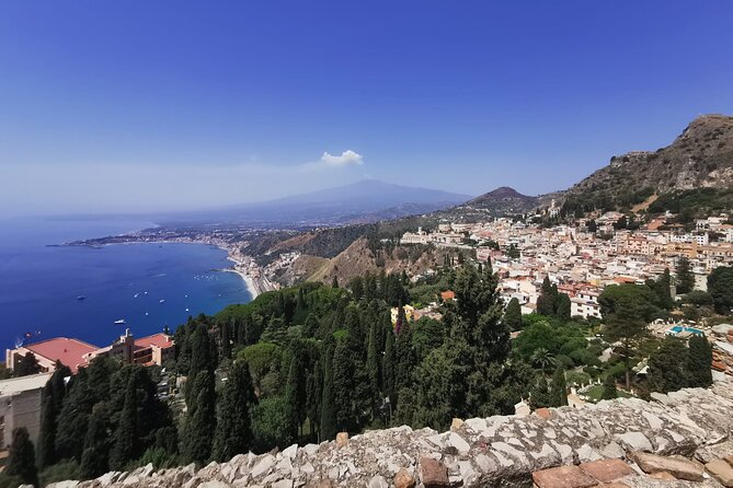 Taormina and Isola Bella Day Tour Including Boat Tour - Exploring Taormina