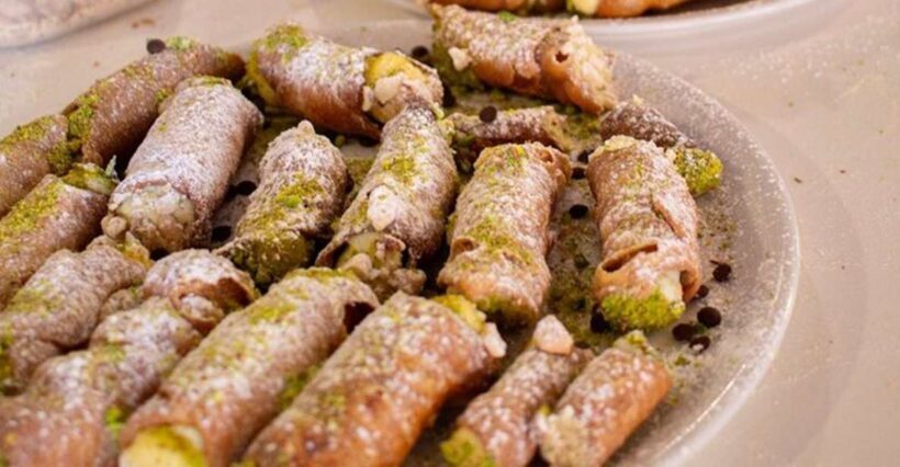 Taormina: Cannolo Cooking Class with Completion Certificate - What to Expect During the Class