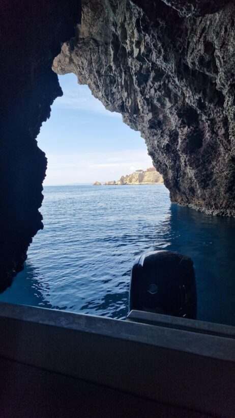 Taormina: Coastline Boat Tour with Aperitif and Snorkeling - The Stops and Sightseeing