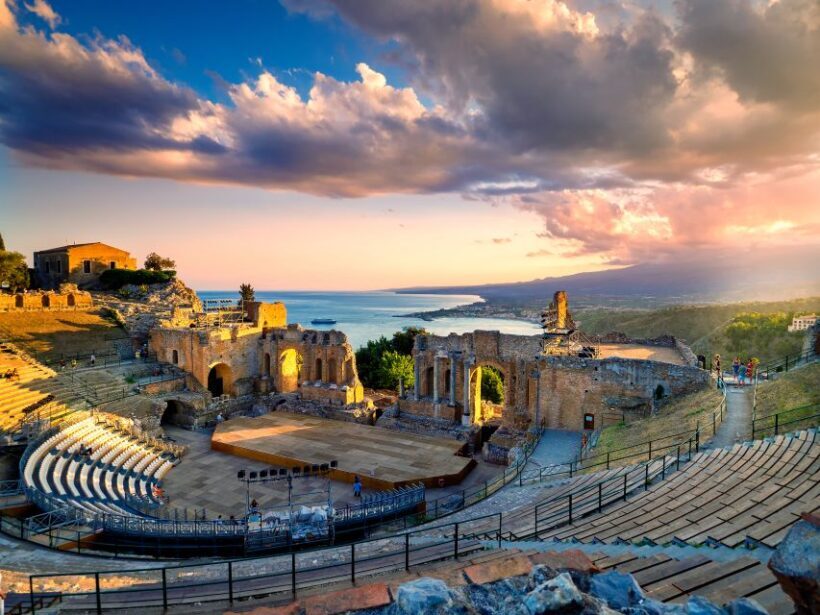 Taormina: Historical Highlights Private Guided Walking Tour - Practical Tips for Travelers