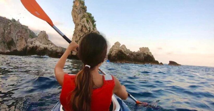 Taormina: Kayak Coastal Tour to Isola Bella and Blue Grotto - Key Points