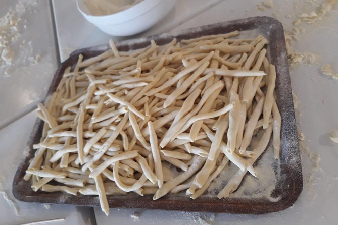 Taormina Pizza Making Class- From Messina - The Art of Pizza Making