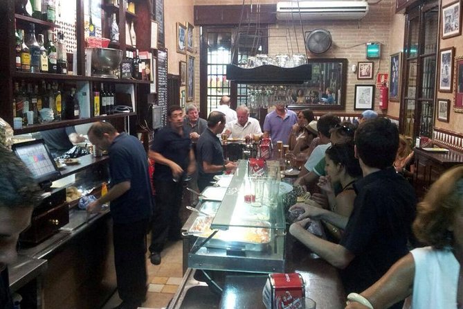 Tapas and Wine Tasting Tour in Seville Small Groups and Jewish Quarter - Analyzing the Value
