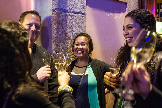 Tapas and Wine Walking Tour in Barcelona - Exploring the Diverse Neighborhoods
