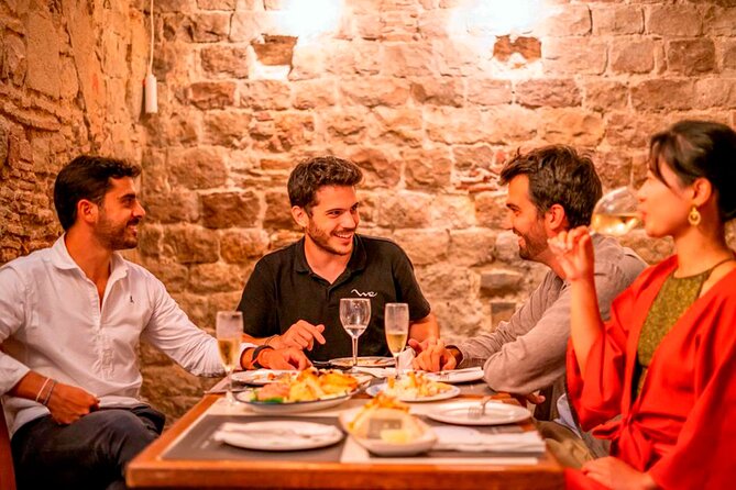 Tapas and Wine with Flamenco Show in Barcelona's Old Town - What’s Included and What’s Not