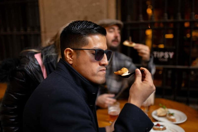 Tapas Food Tour with Dinner in Barcelona - Key Points