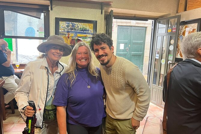 Tapas Tour of Santiago De Compostela - Booking and Cancellation Policy