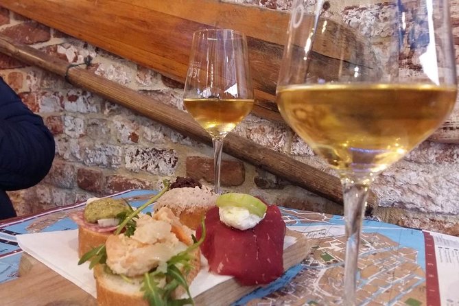 Tapas & Wines Through Secret Venice - Tour Highlights