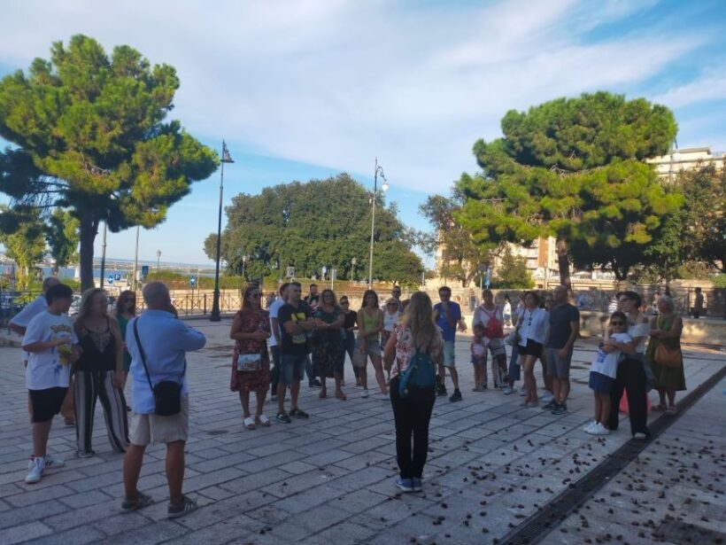 Taranto: Guided History Walking Tour - Key Points