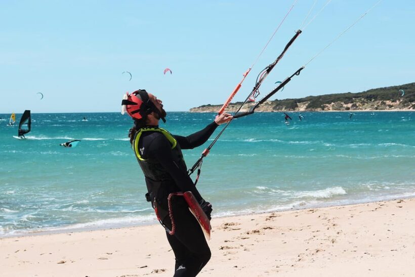 Tarifa: Kitesurfing Course with Certified Instructor - Key Points