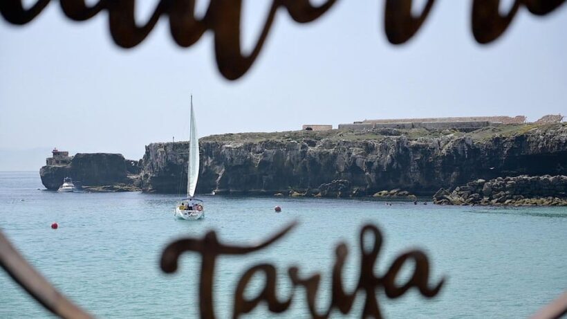 Tarifa: Sailboat Tour, Snorkelling, Tapas & Drinks - Key Points