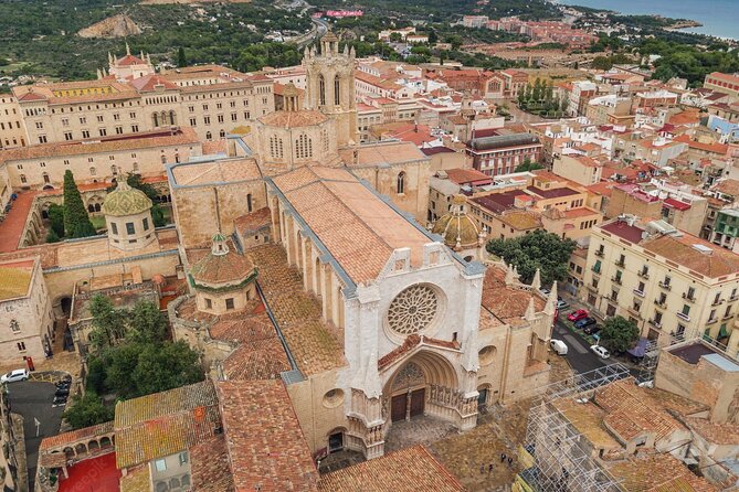 Tarragona Scavenger Hunt and Highlights Self-Guided Tour - Who Is This Tour Best For?
