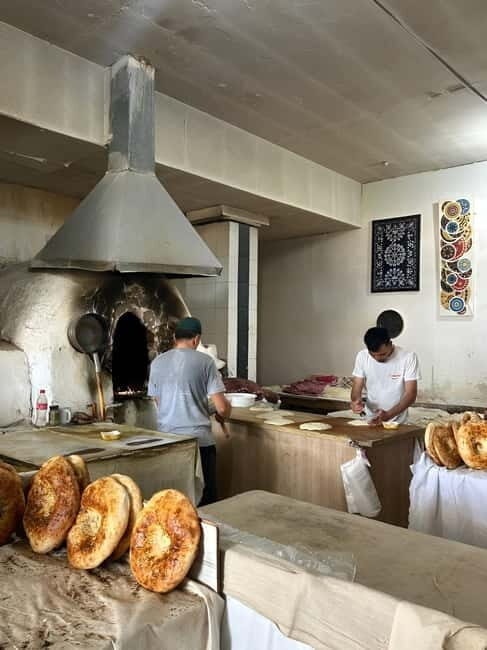 Tashkent: Bake Uzbek Bread + Chorsu Bazaar & Museum Visit - Key Points
