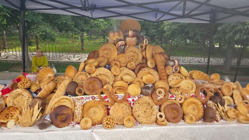 Tashkent: Hidden Gems Walking Tour with Local Snacks - Key Points